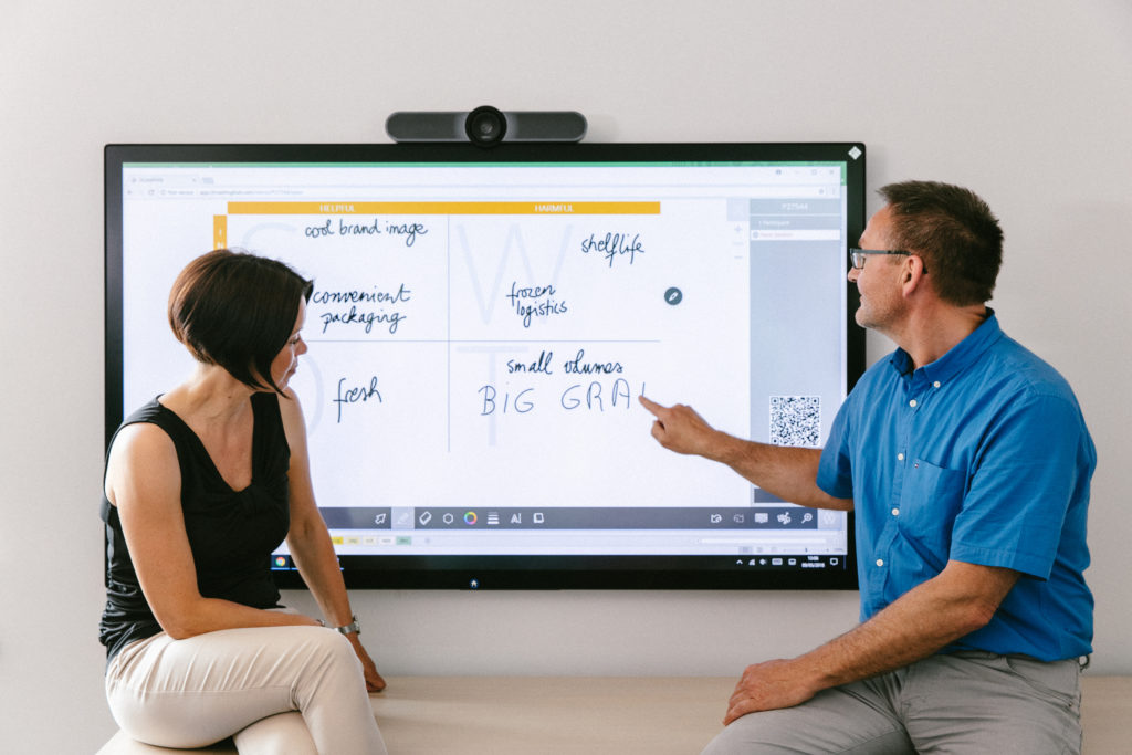 i3-Technologies, Belgium 2018, launches new i3HUDDLE 3.0 as a flexible ...